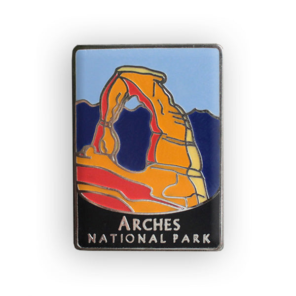 Arches National Park Traveler Pin – National Park Souvenirs